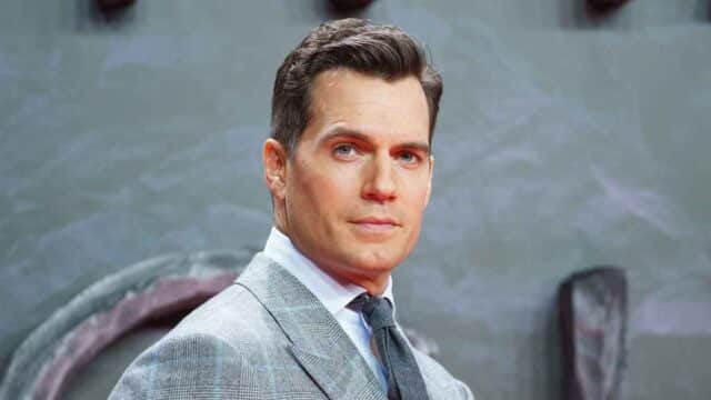 Por qué Henry Cavill debería ser el próximo James Bond | Cine | Cinemascomics.com