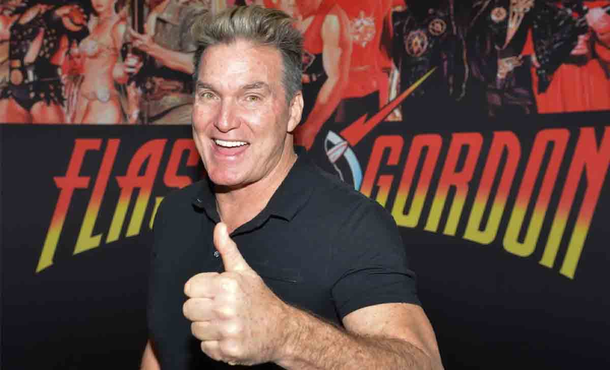 ¿Flash Gordon? Sam J. Jones también fue otro héroe de las viñeta
