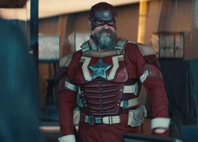 Primera imagen de la versión alternativa de Red Guardian en ...